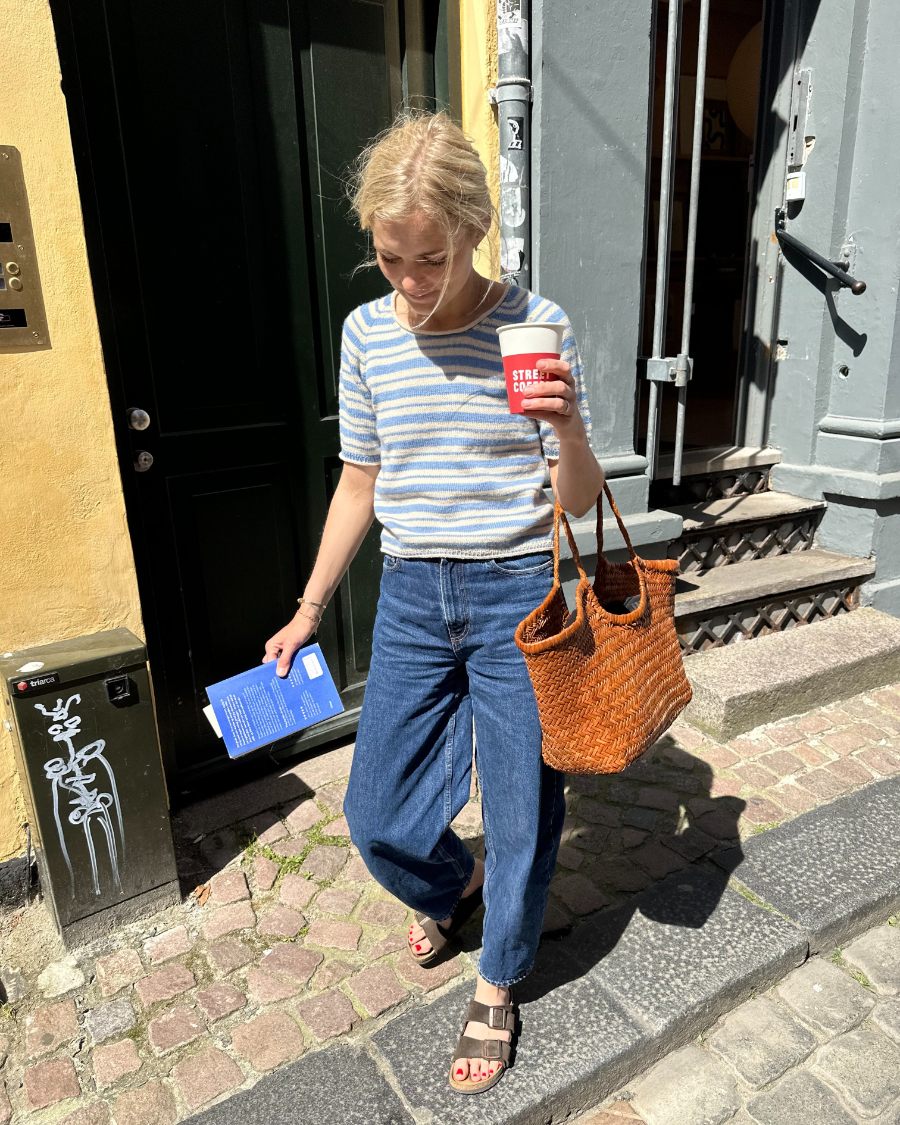 Amelie Tee by PetiteKnit, in English – Snurre